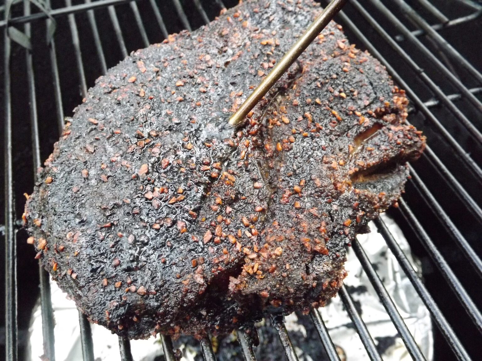Pulled Beef Sliders - What's Smoking