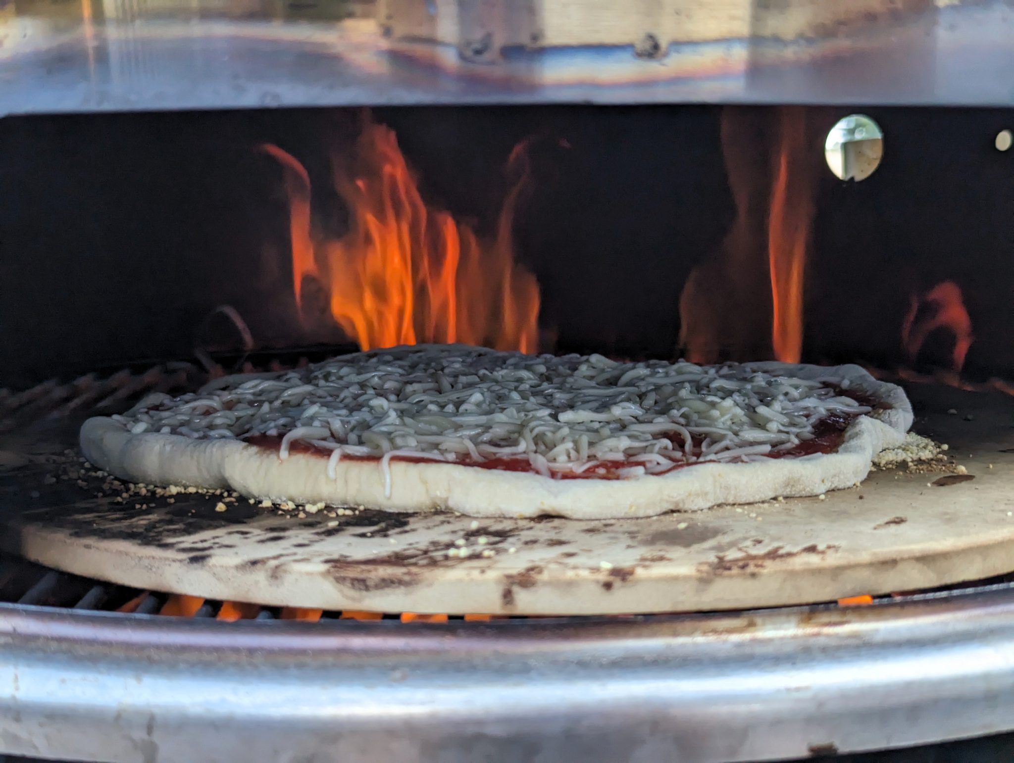 Weber Kettle Pizza Recipe - What's Smoking