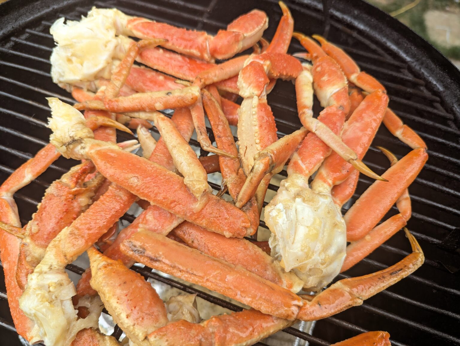 Smoked Crab Legs In 4 Easy Steps - What's Smoking