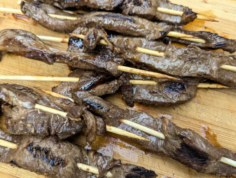 Tender Grilled Steak On A Stick - What's Smoking